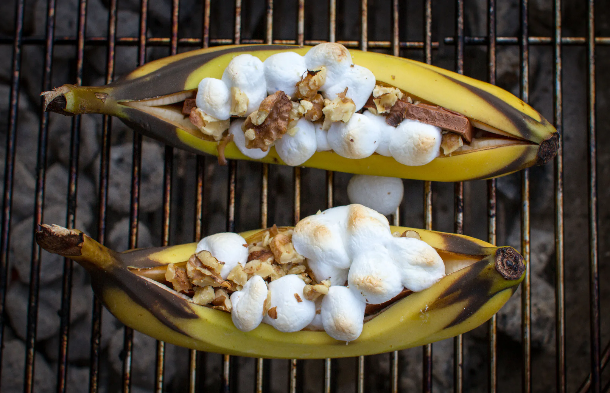 5 Grilling Hacks For Memorial Day To Help You Bring Out Your Inner ...