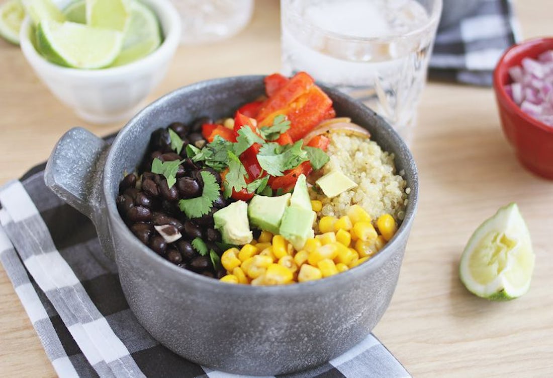 18 Easy One-Bowl Recipes That Make Mealtime A No-Brainer