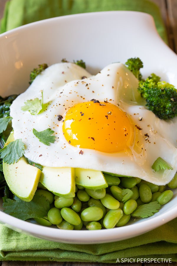 18 Easy One-Bowl Recipes That Make Mealtime A No-Brainer