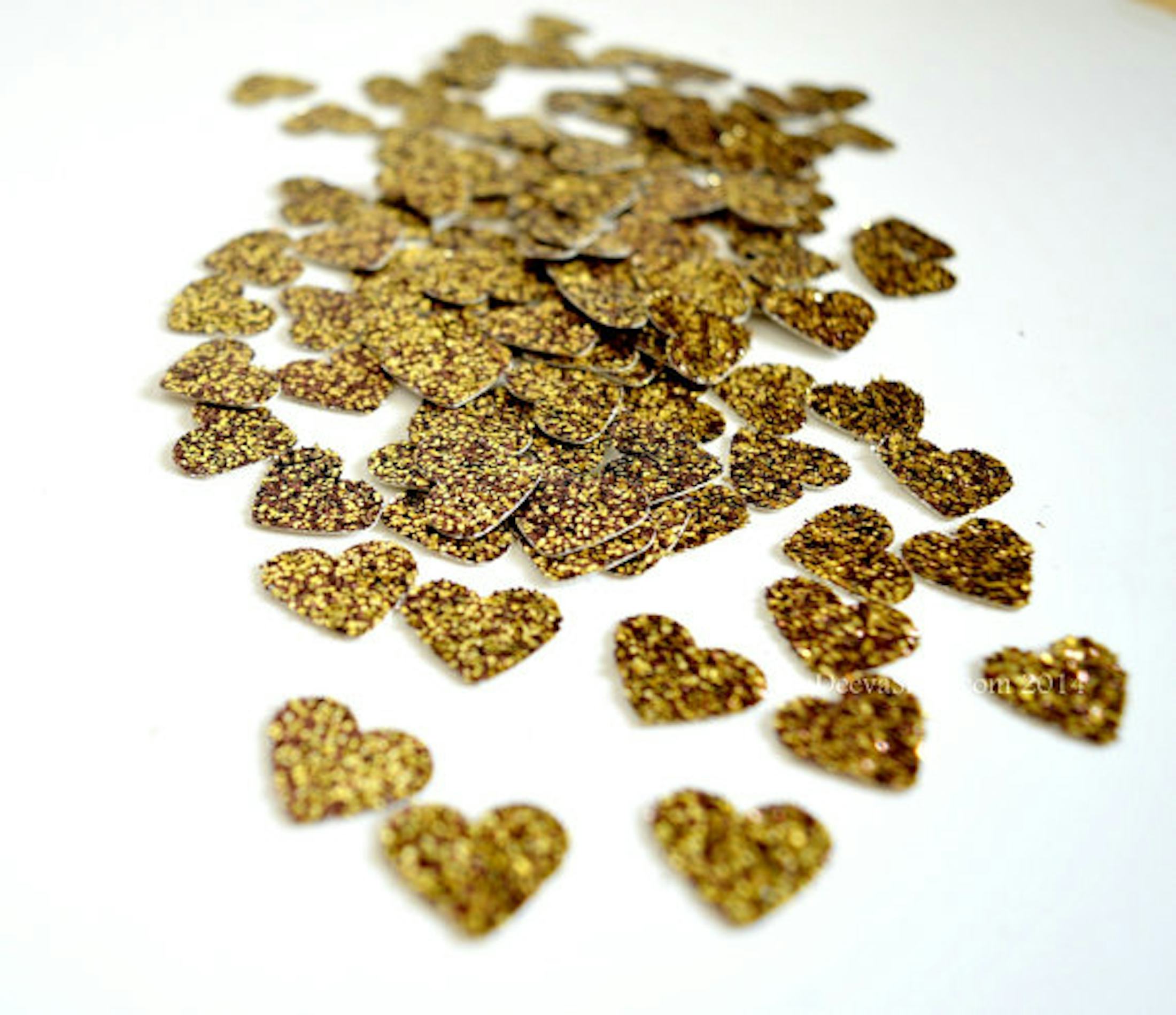 15 Prom Party Decorations That Will Guarantee Your Prom Photos Are The ...