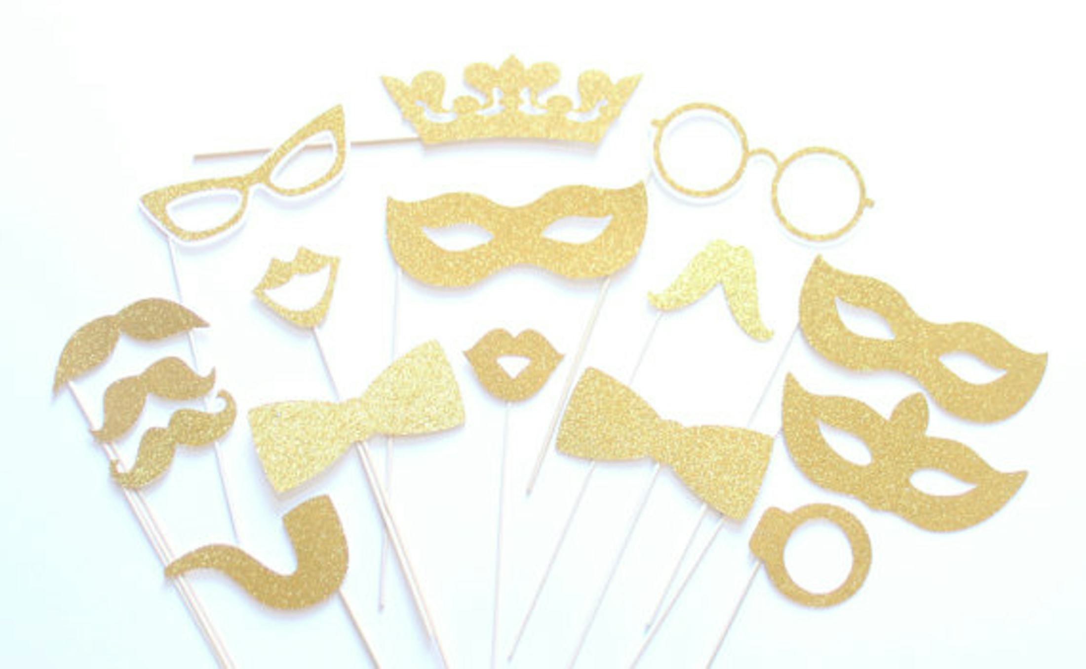 15 Prom Party Decorations That Will Guarantee Your Prom Photos Are The ...