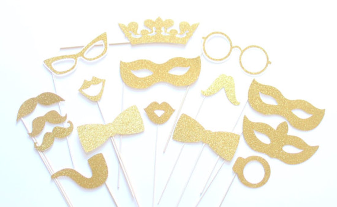 15 Prom Party Decorations That Will Guarantee Your Prom Photos Are The ...