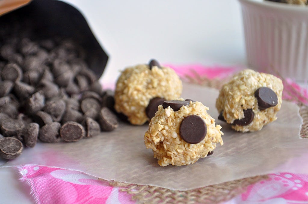 17 Vegan Cookie Recipes To Satisfy Your Sweet Tooth Without Dairy Or Eggs