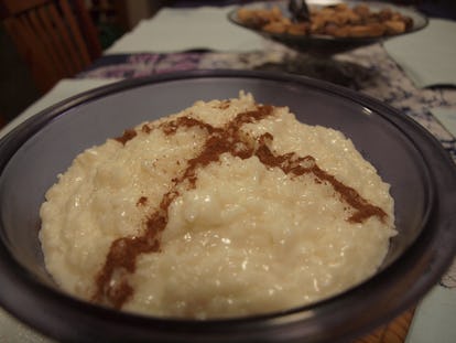 12 New Year's Eve Food Traditions From Around the World That We Can ...