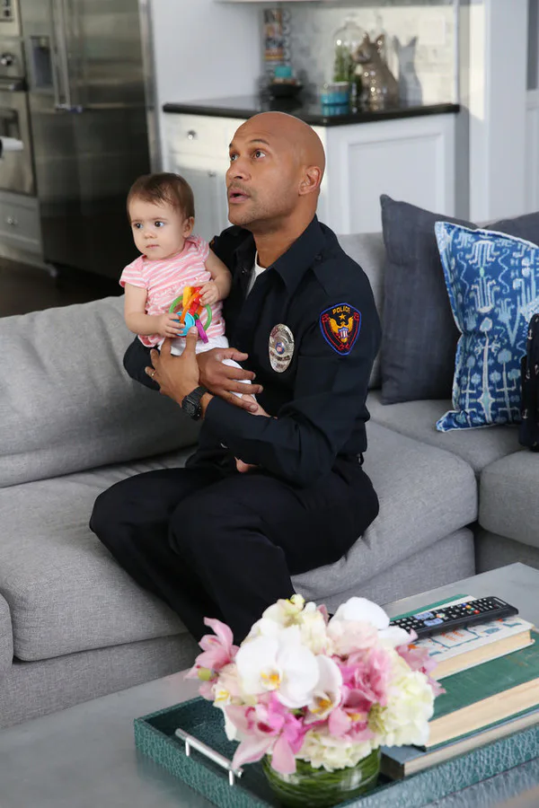 Lennon Parham & Jessica St. Clair Share How 'Playing House' Reflects ...