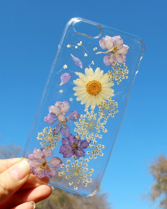 These Real Flower Phone Cases For Spring Will Brighten Up Your Day — PHOTOS