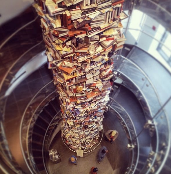 17 Stunning Bookshelves We Need To Have In Our Homes Immediately