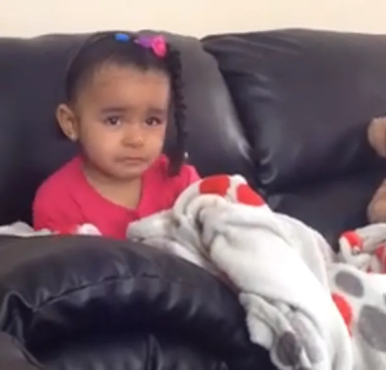 This Little Girl Crying Over Mufasa's Death In 'The Lion King' Is All ...