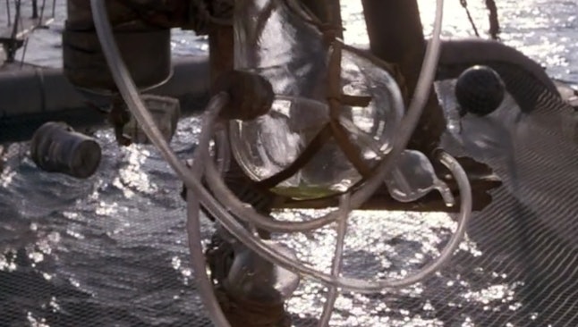 11 Gross 'Waterworld' Moments That Are As Nauseating Now As They Were ...