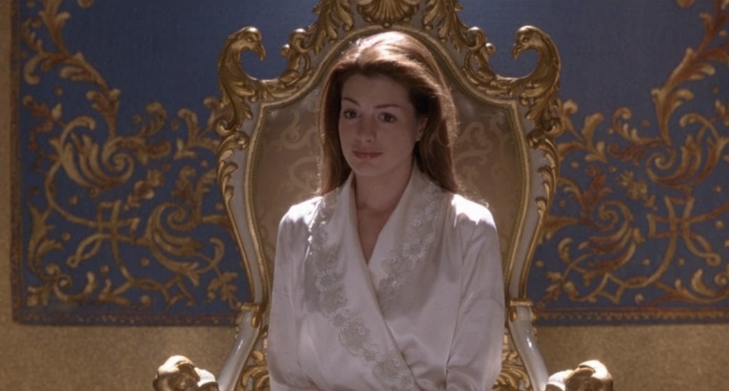 18 Moments In 'The Princess Diaries 2: A Royal Engagement' So Strange ...