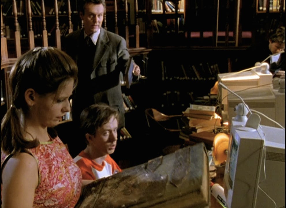 18 Things From 'Buffy the Vampire Slayer' Season 1 That Are So ...