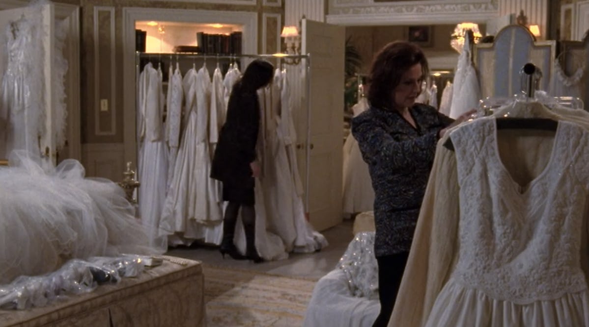 37 Emily Gilmore Moments That Prove She Should Be Your Favorite ...