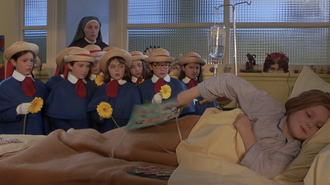 19 Weird Moments In 'Madeline' That Make Revisiting This Movie ...