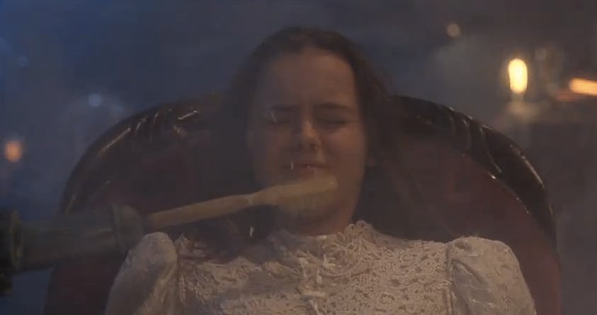 28 Things You Notice When You Re-watch The Halloween Classic, 'Casper'