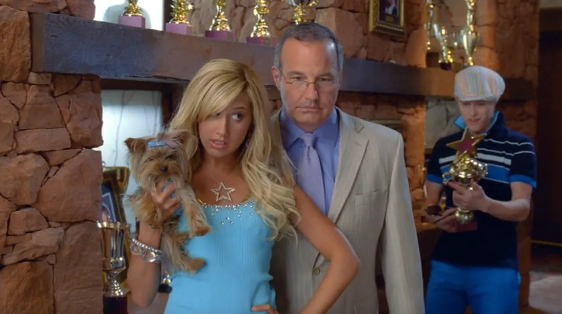 14 Things You Never Noticed In 'High School Musical 2' The First Time ...