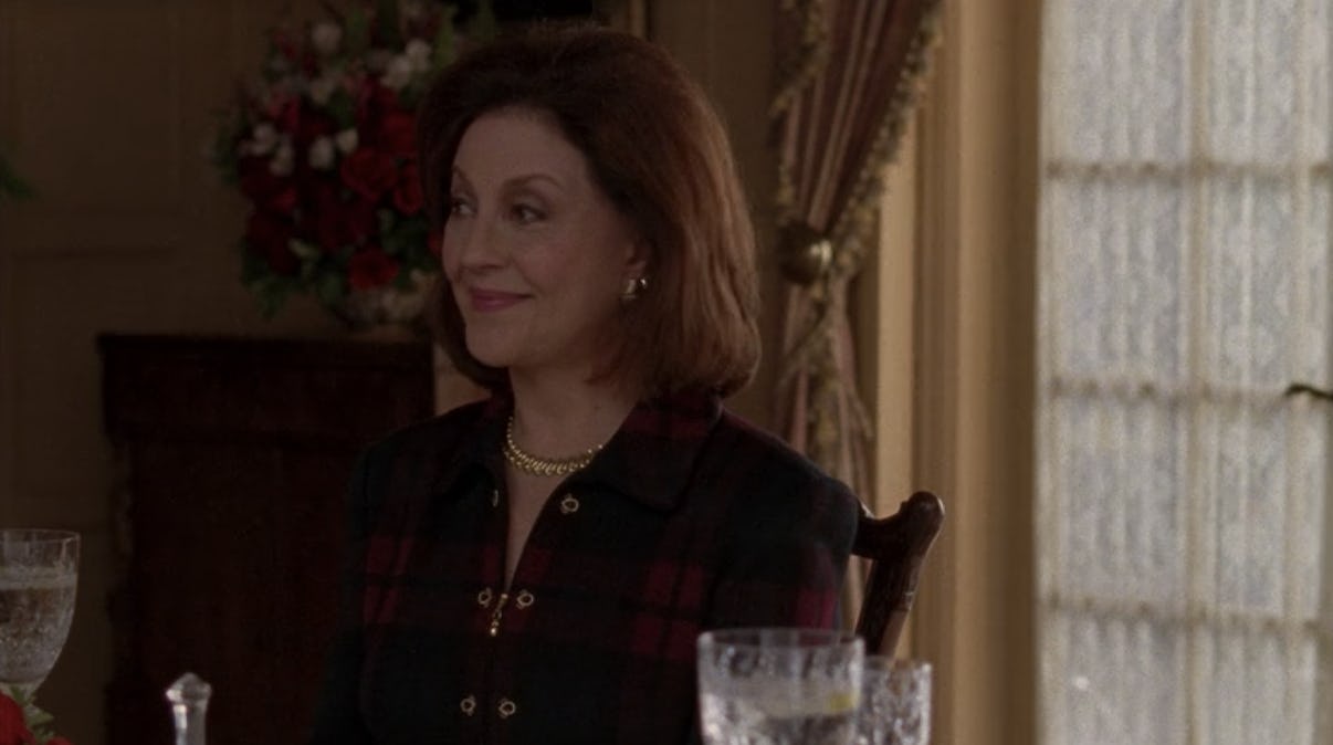 37 Emily Gilmore Moments That Prove She Should Be Your Favorite ...