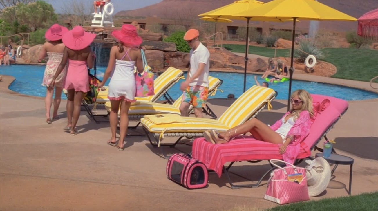 14 Things You Never Noticed In 'High School Musical 2' The First Time ...