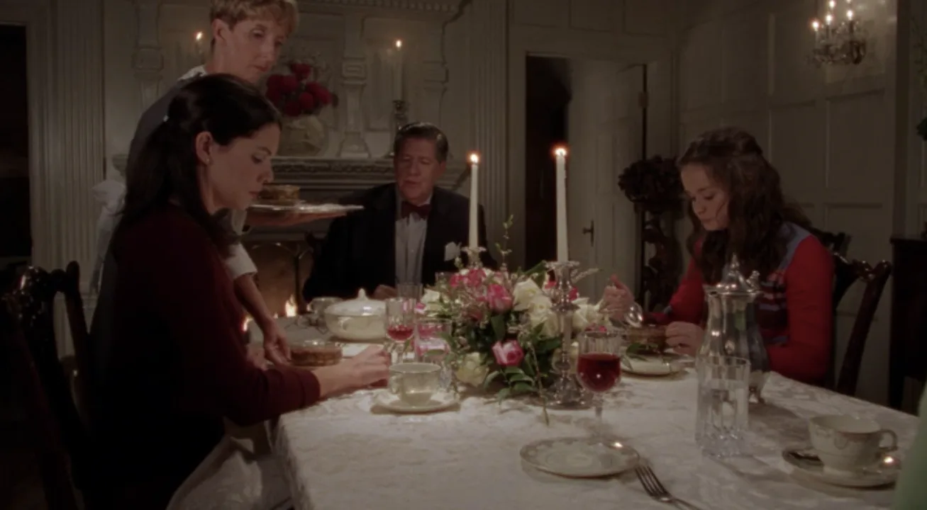 37 Emily Gilmore Moments That Prove She Should Be Your Favorite ...