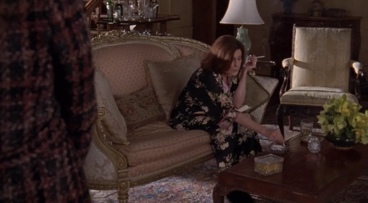 37 Emily Gilmore Moments That Prove She Should Be Your Favorite ...