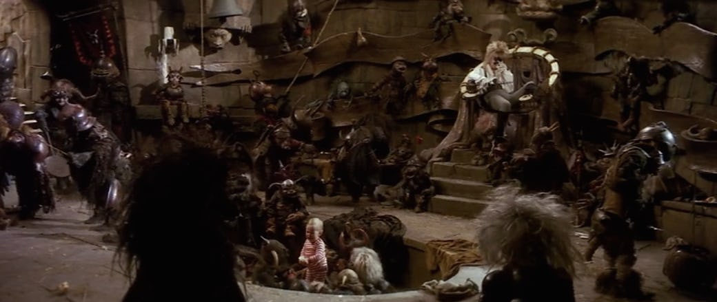 28 Bizarre Moments In 'Labyrinth,' From The Mutant Puppets To That ...