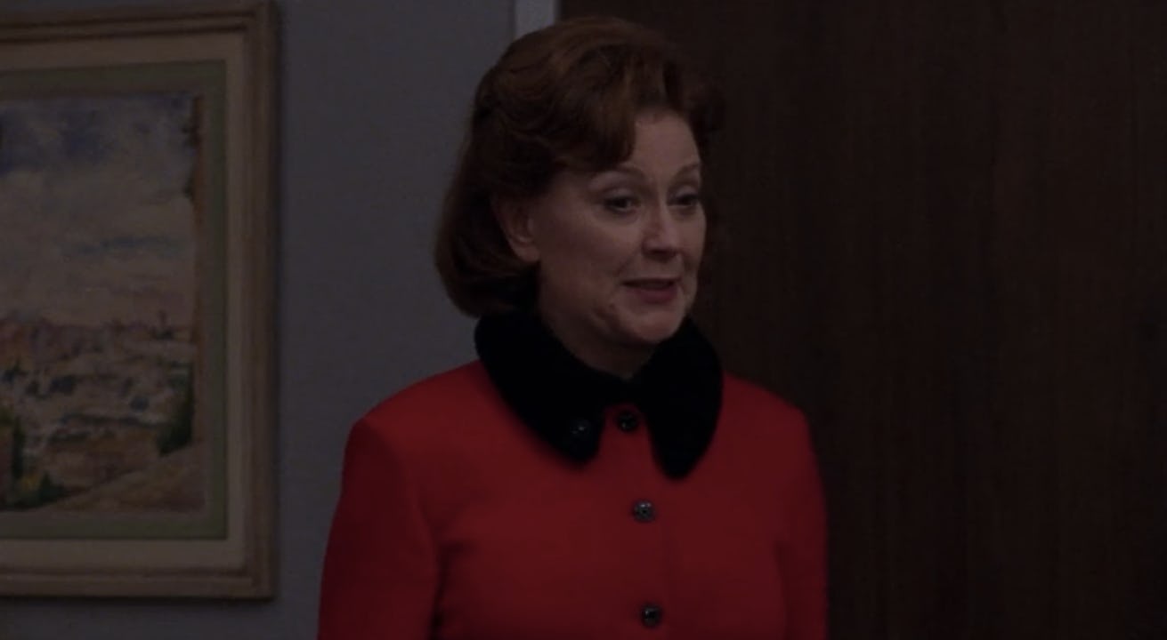 37 Emily Gilmore Moments That Prove She Should Be Your Favorite ...