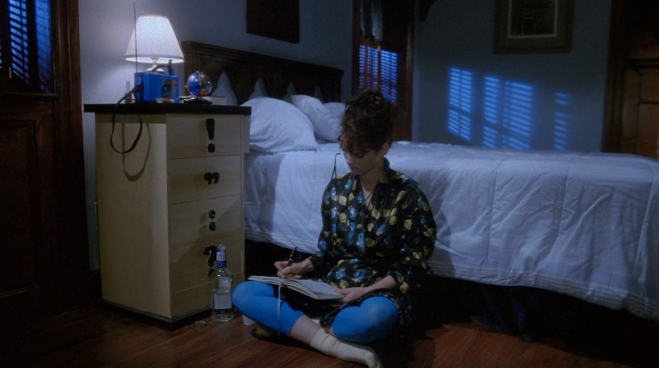 26 Crazy Moments From 'Heathers' That Are Almost As Insane As The Plot