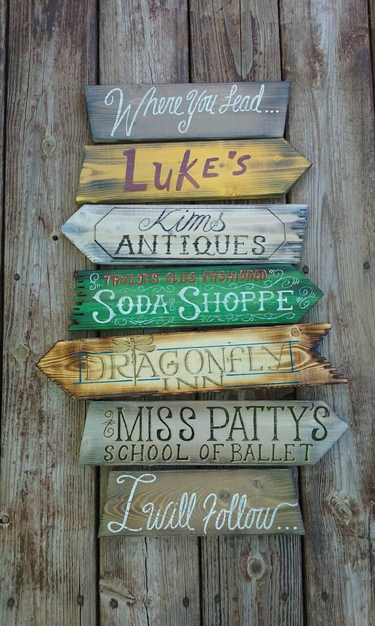 14 'Gilmore Girls' Items That Every True Fan Needs To Buy Before The ...