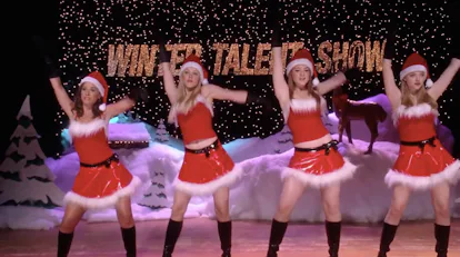 How To Do The 'Mean Girls' "Jingle Bell Rock" Dance In 15 Easy Steps