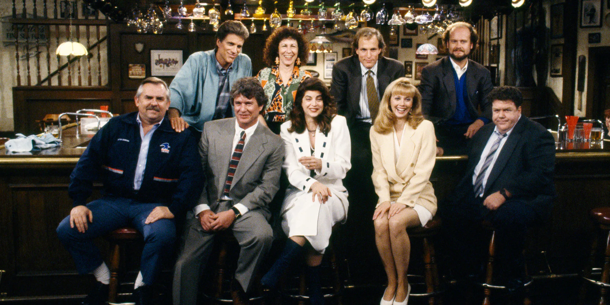Evolution Of The Television Sitcom, From Studying 1980 To Predicting 2020