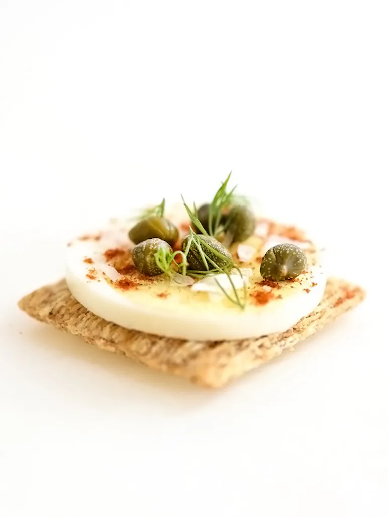 12 Cracker Topping Ideas That Will Make You Feel Extra Fancy