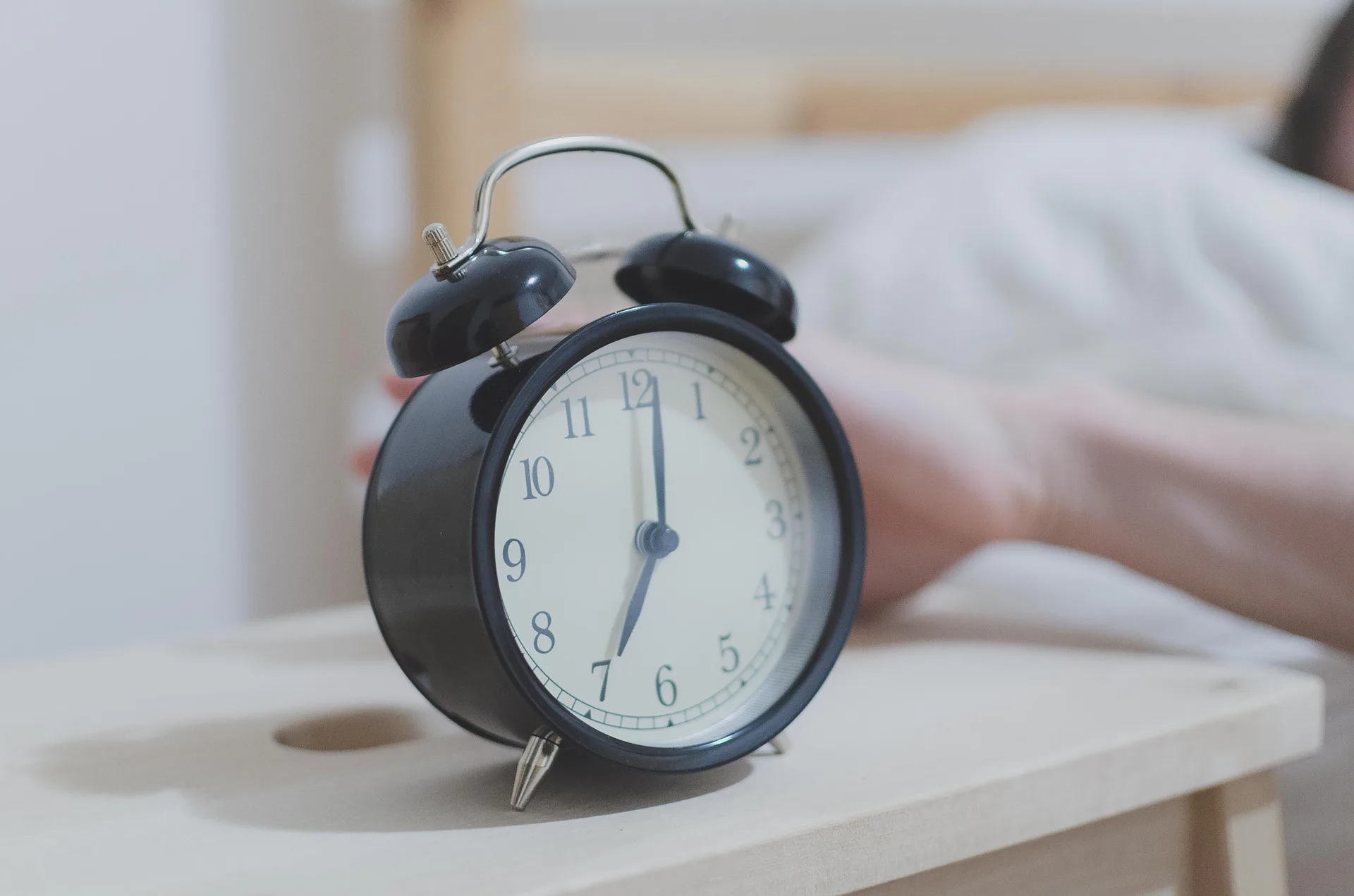 11 Reasons You're Waking Up Tired In The Morning & How You Can Fix It