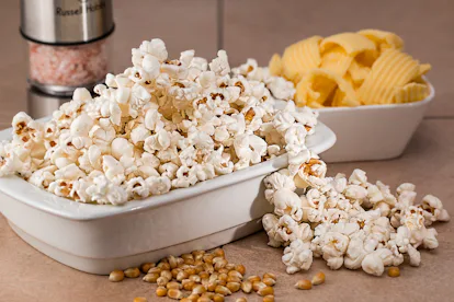 7 Bad Eating Habits To Kick For A Healthier Year