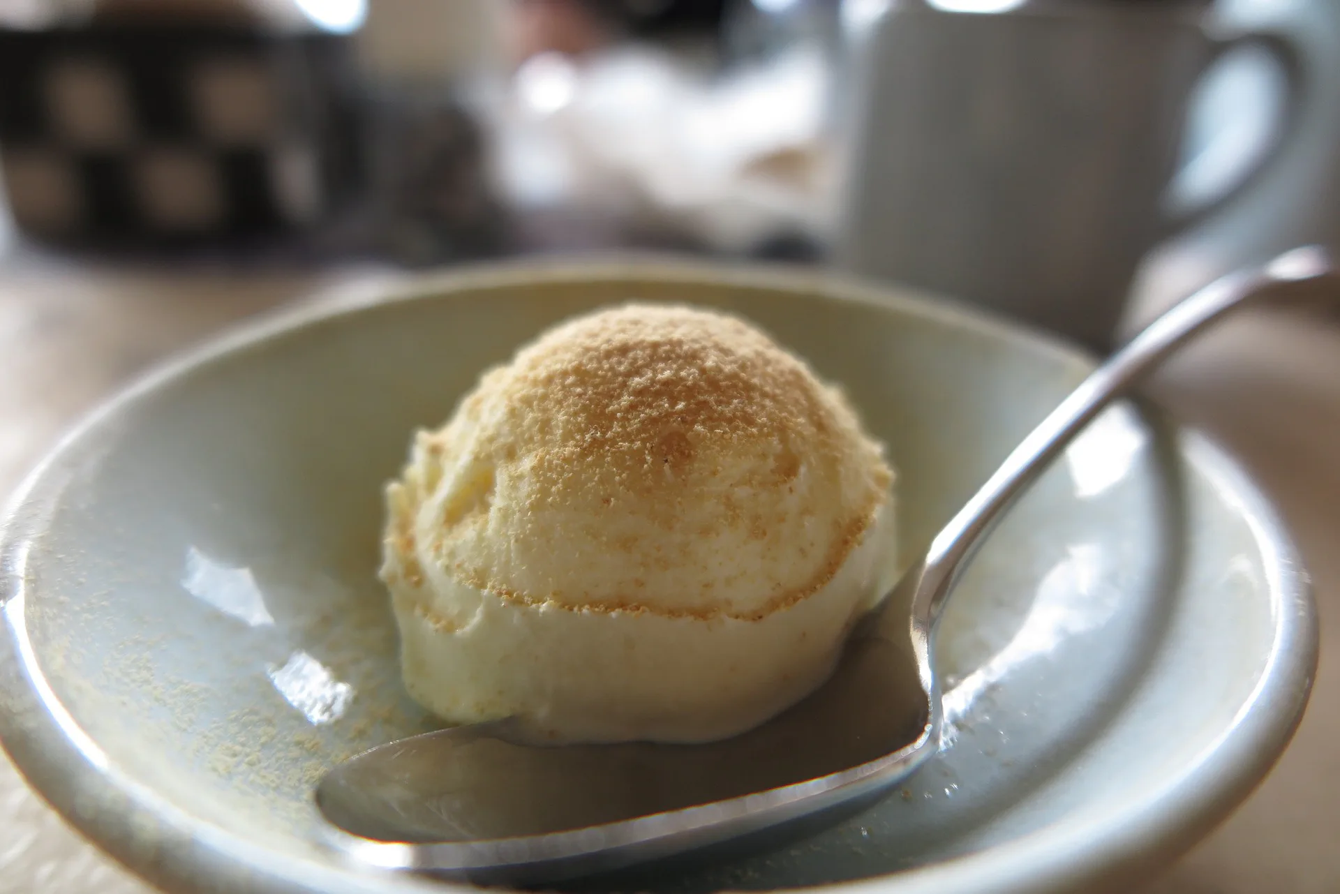 6 Surprising Ways To Get Rid Of Acne That Have Nothing To Do With ...