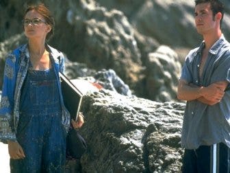 11 Patterns & Prints That Were All Over Your Clothes In The '90s — PHOTOS