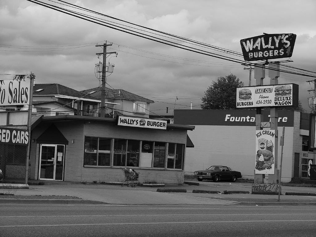 12 Pieces Of Dubious Love Advice From Questionable Vintage Self-Help Books