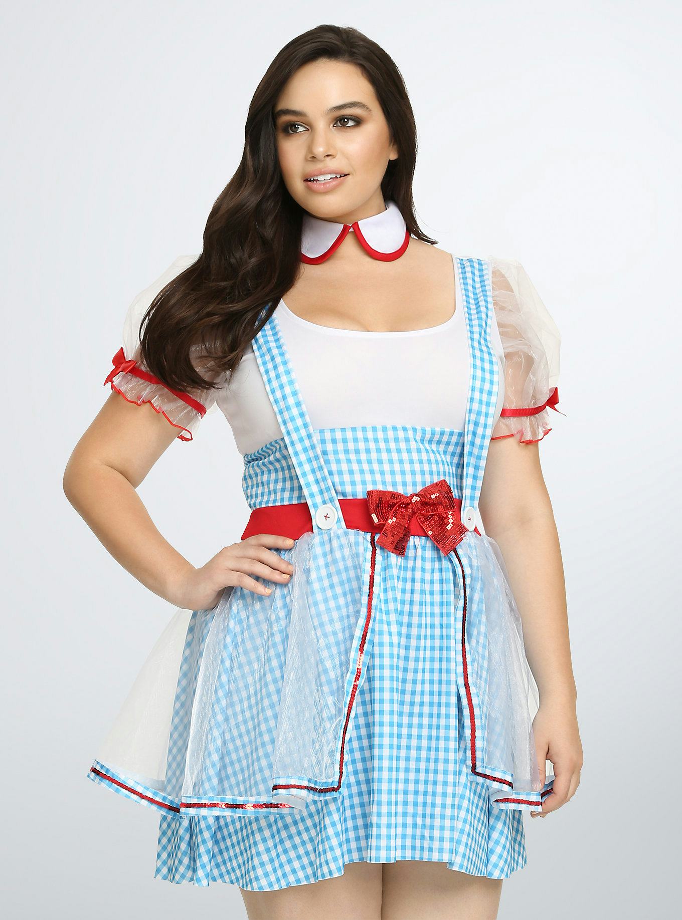 15 Plus Size Halloween Costumes That Are Ready To Party