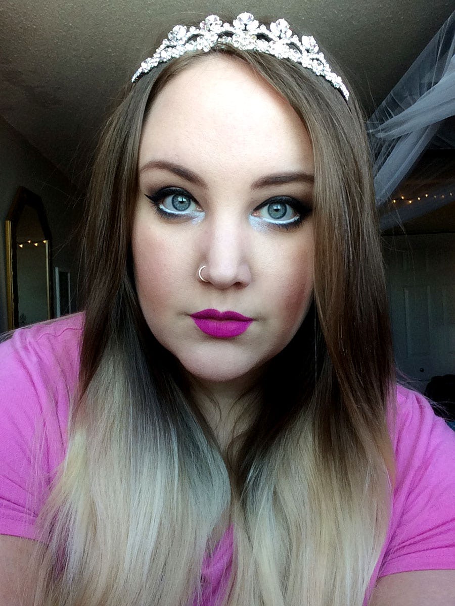 I Wore A Power Tiara For A Week And This Is What Happened