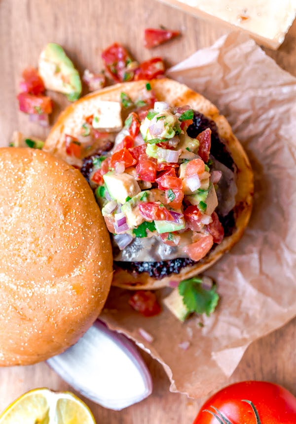 10 Labor Day Burger Recipes To Make Your Last Summer Barbecue One To ...