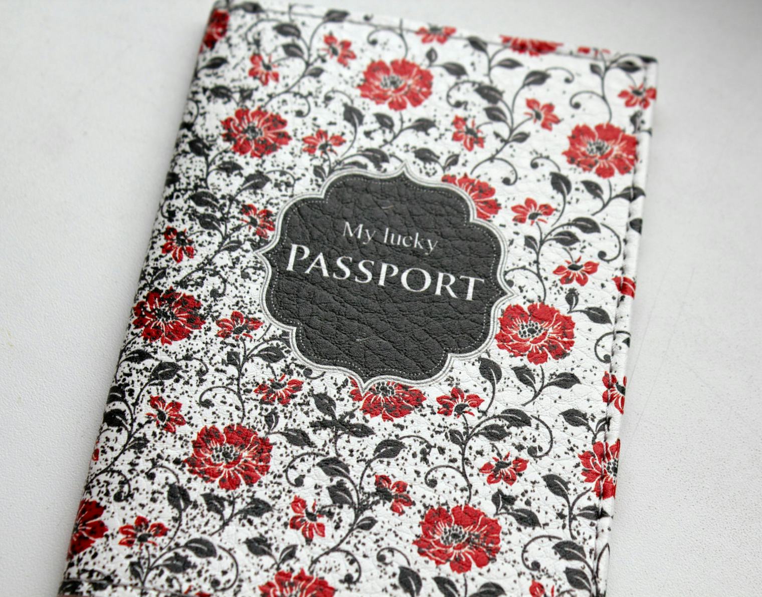 25 Gift Ideas For Travel Lovers To Inspire Their Next Great Adventure 25-gift-ideas-for-travel-lovers-to-inspire-their-next-great-adventure