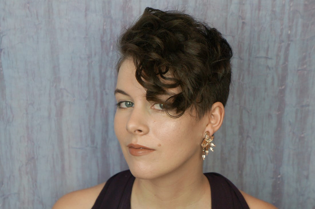 4 Short Hairstyles For Prom that Prove Pixie Cuts Can Be Extremely Glam