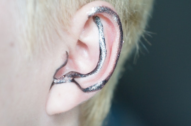 I Tried The Ear Makeup Trend To See If It's Something You Should Ever ...