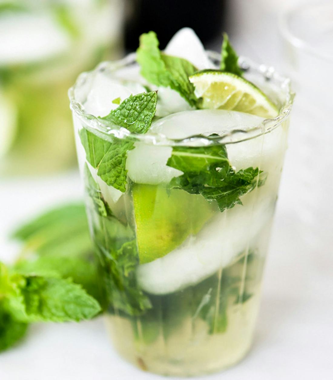 16 Champagne Cocktails Perfect For Your New Year's Eve Celebrations