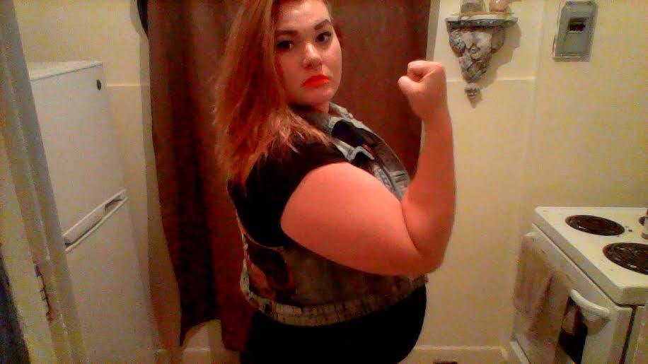 27 Plus Size Women Show Off Their Arms Because Being Sleeveless Isn't Size Exclusive