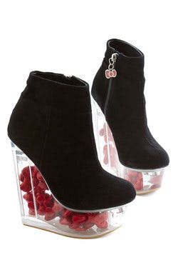 The 9 Craziest Shoes of 2014 — Because Feet Got A Little Weird and Wild ...