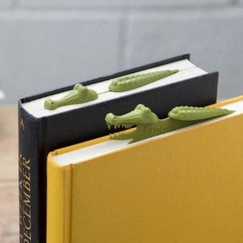 16 Bookmarks To Add To The Collection, So You Never Have To Fold A ...