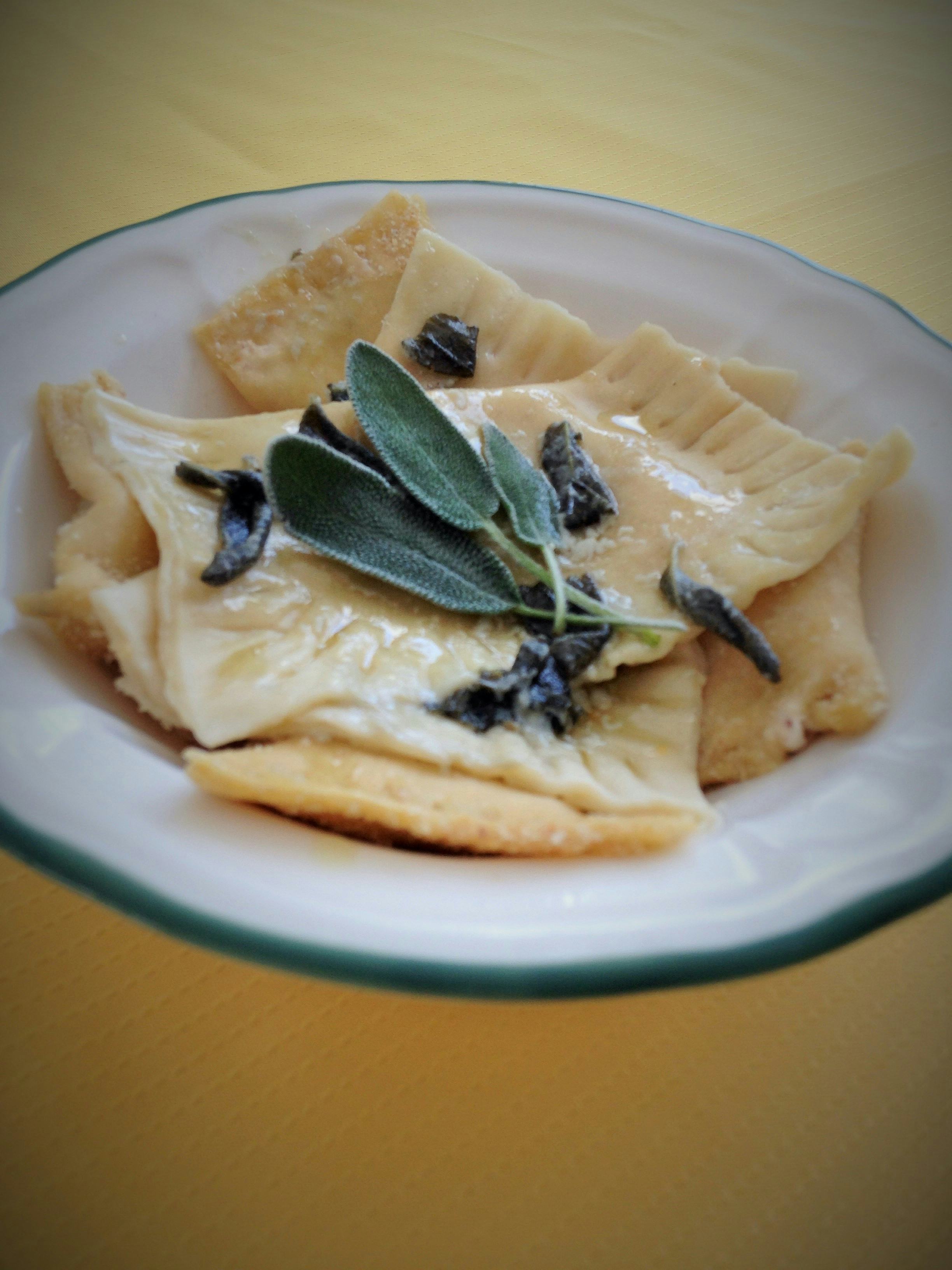 How To Make Ravioli From Scratch That Tastes Just As Amazing As ...