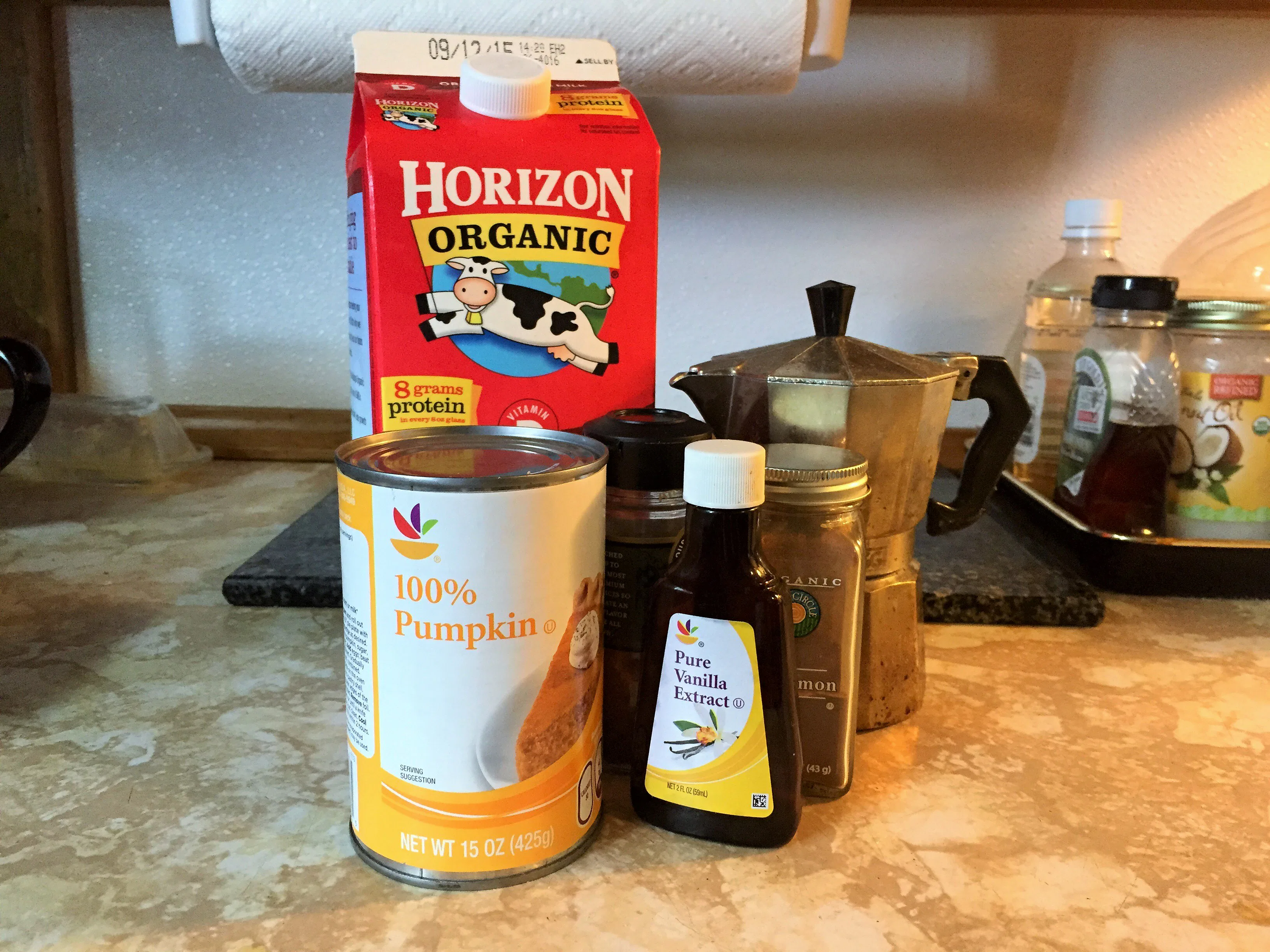 How To Make A Pumpkin Spice Latte At Home That Is Just As Good As The ...