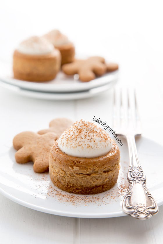 17 Easy Gingerbread Recipes To Spice Up Your Holiday Dessert Table