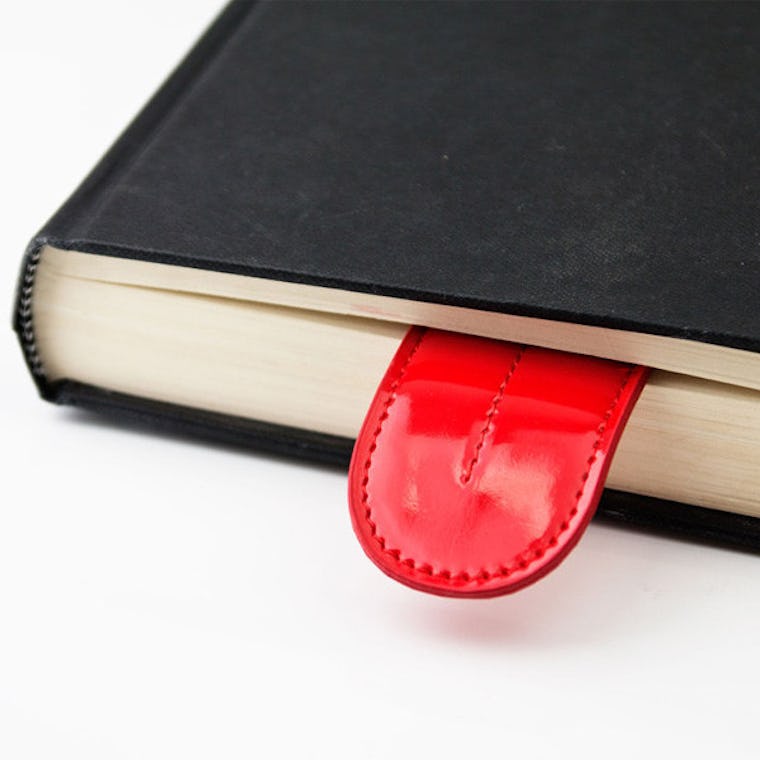 16 Bookmarks To Add To The Collection, So You Never Have To Fold A ...