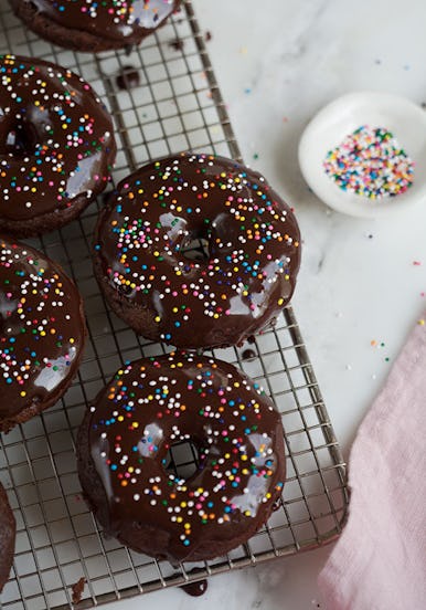 12 Amazing Doughnut Recipes Everyone Needs To Try At Least Once In ...